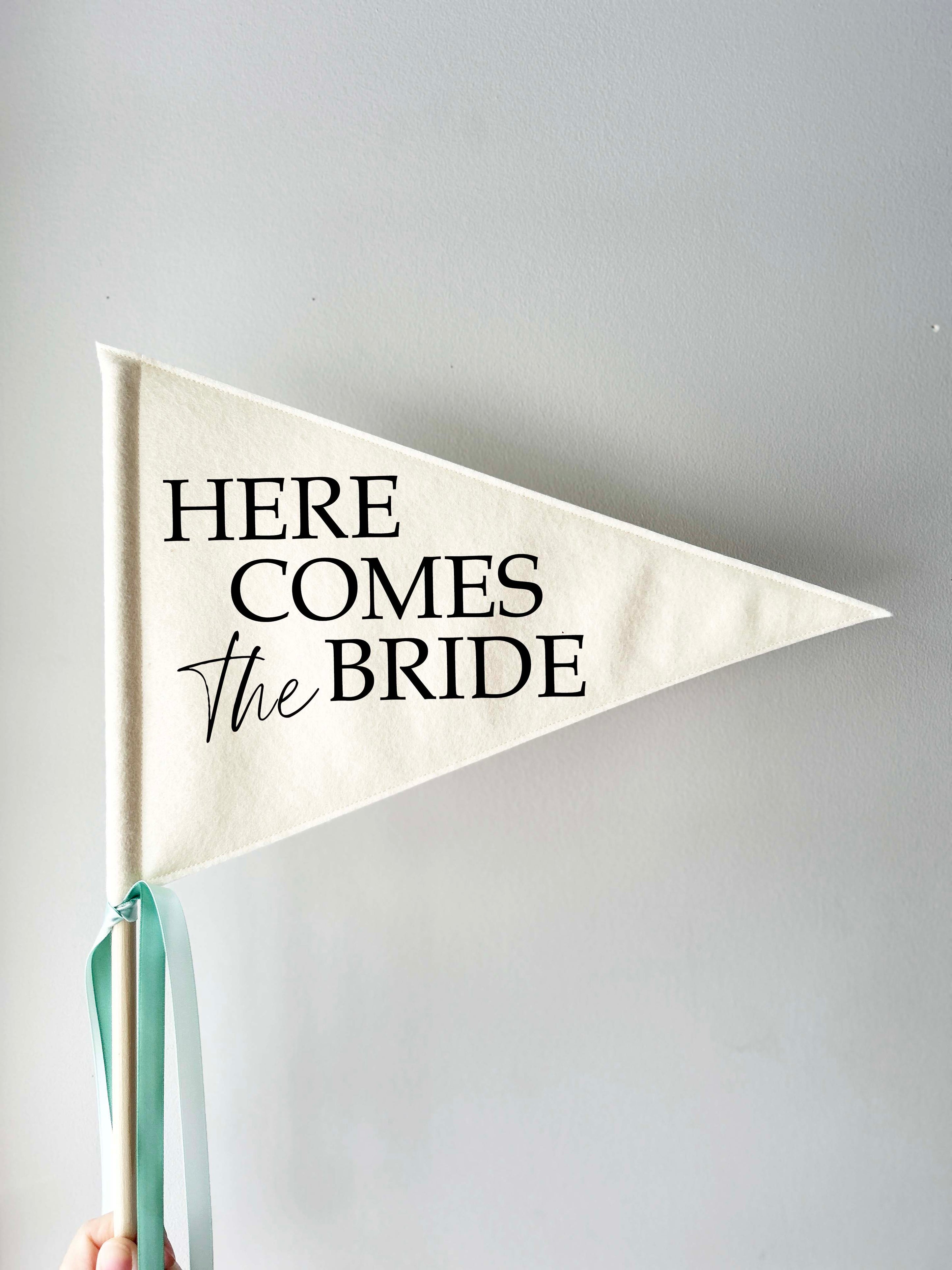 Wedding Pennant Flag - Here Comes the Bride – The Scarlett Studio